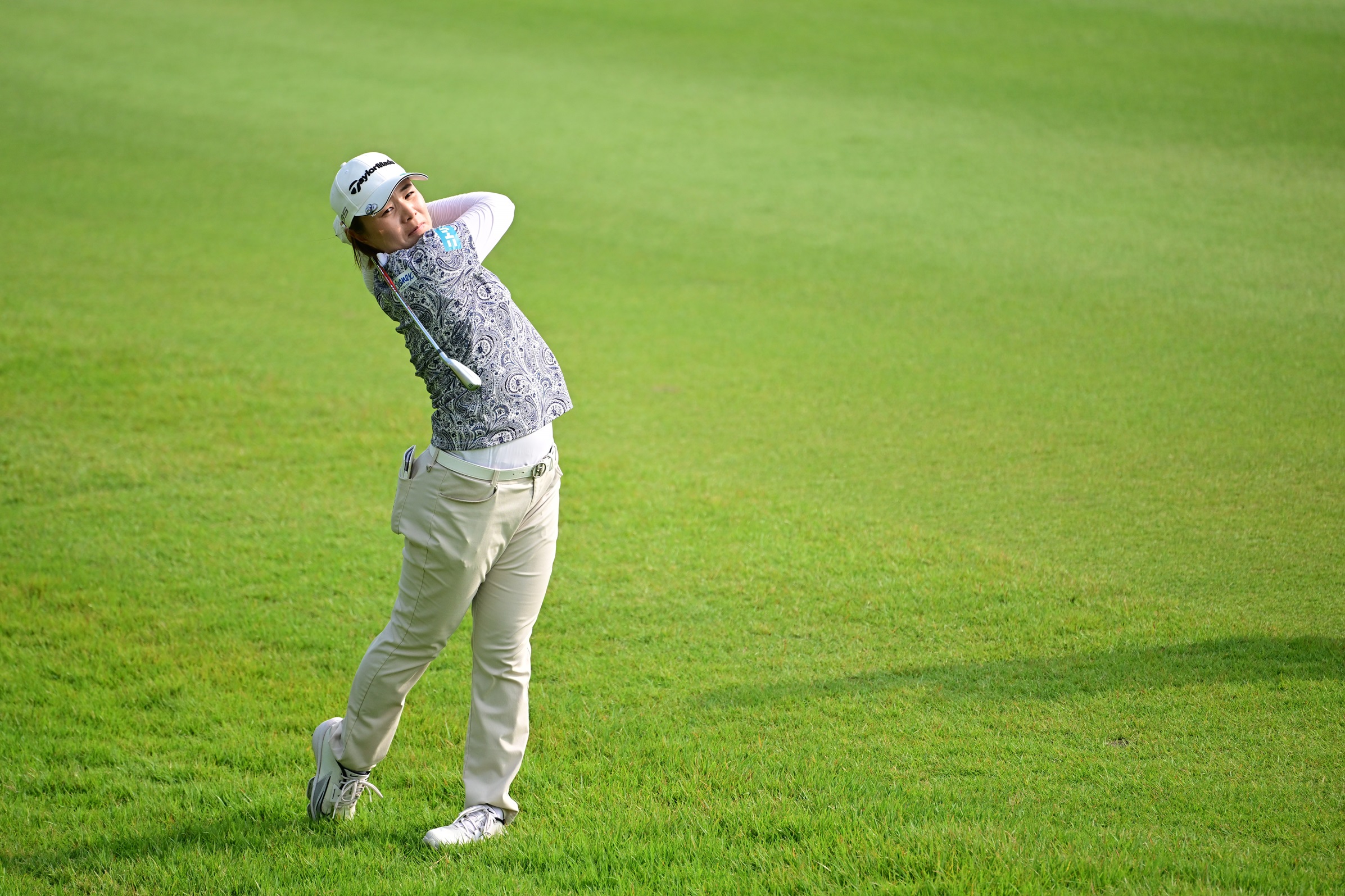 大接戦 永峰咲希がPOを制して5年振りV｜JLPGA｜日本女子プロゴルフ協会