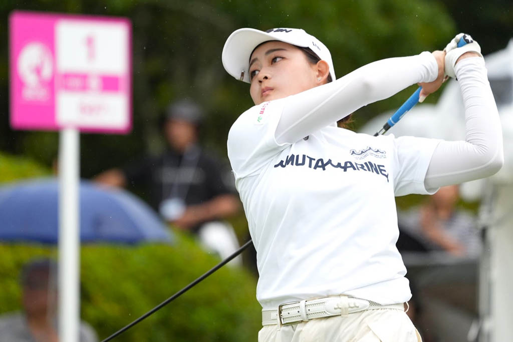 最終日に向け大混戦 4人が首位に並ぶ｜JLPGA｜日本女子プロゴルフ協会